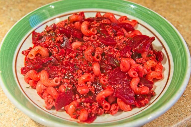 Casserole de pâtes au porc, betteraves et tomates – Bienvenue sur Le ...